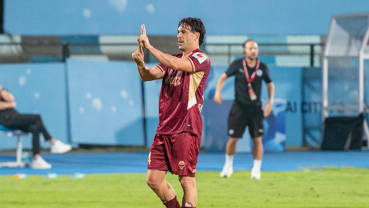 ISL 2024-25: Guarrotxena’s brace helps FC Goa beat Mumbai City 3-1 - Sportstar